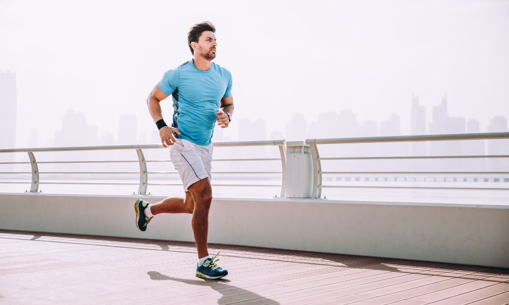 How To Stay Cool While Running in the Summer Heat – Veo Strip